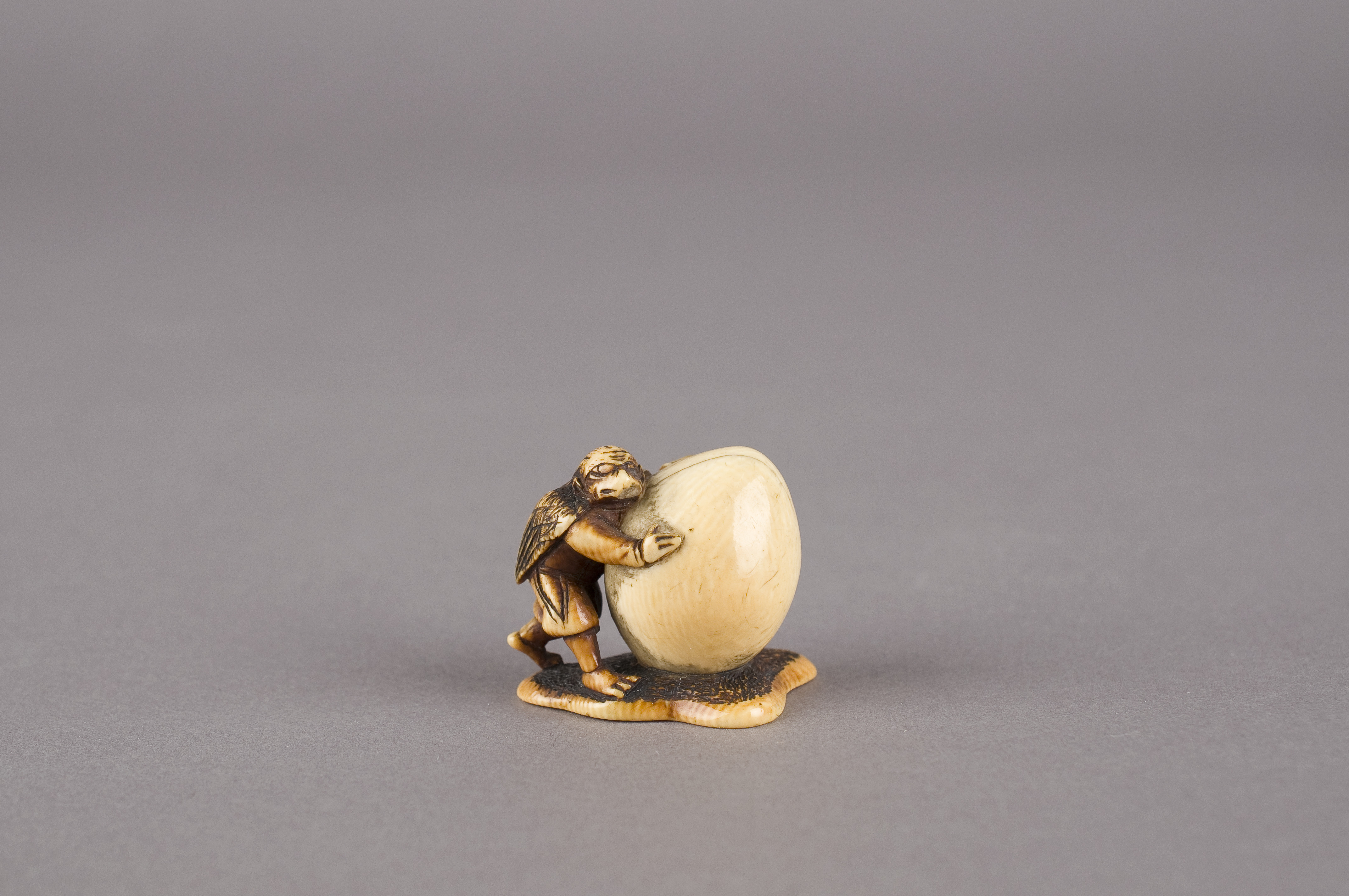 Netsuke (Tengu) - Saint Louis Art Museum