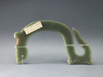 Pendant in the Form of a Kui-Dragon - Saint Louis Art Museum