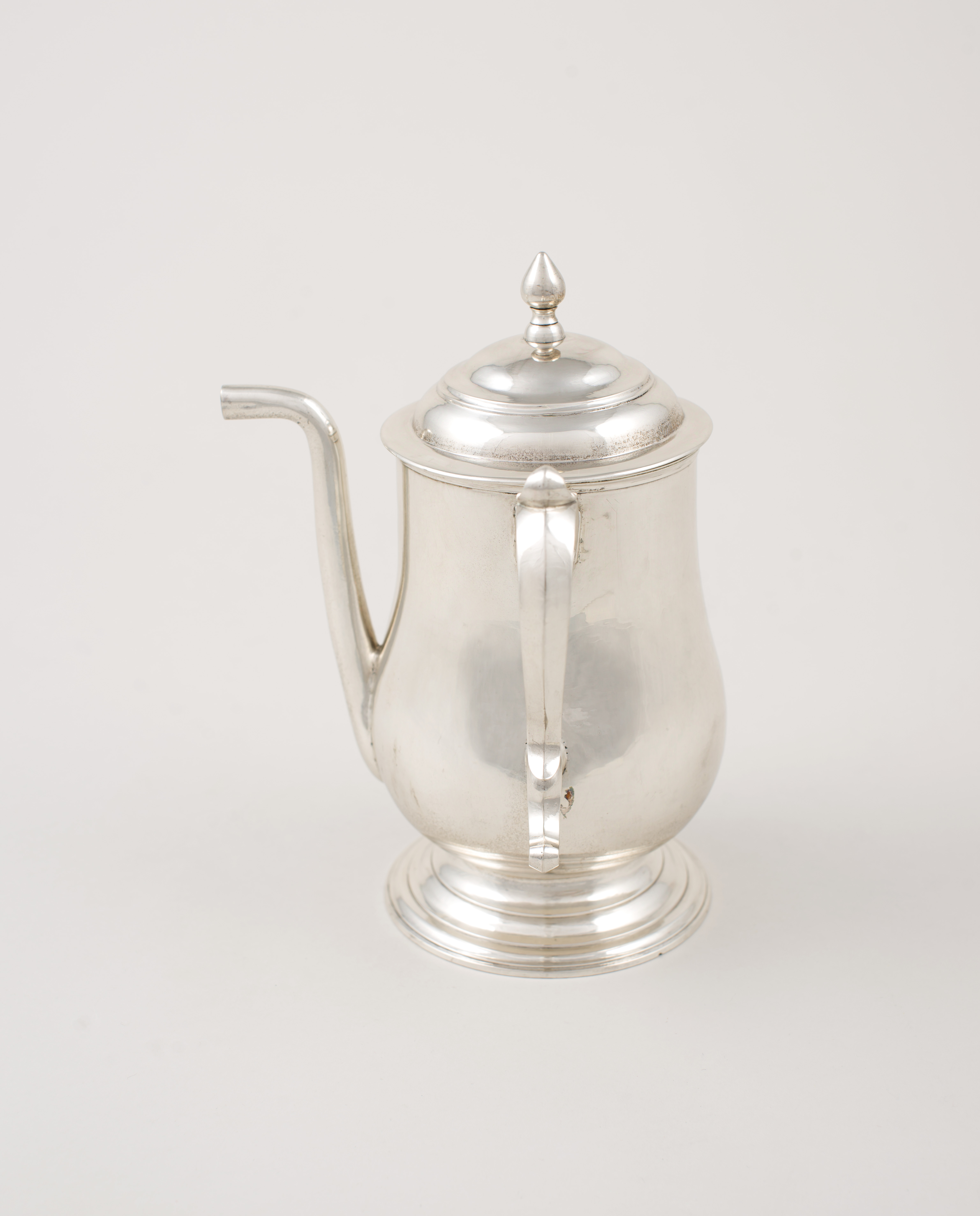 Spout Cup or Feeding Cup - Saint Louis Art Museum