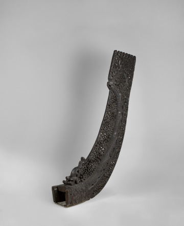 War Canoe Sternpost (taurapa) - Saint Louis Art Museum