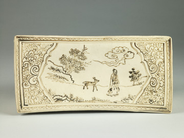 Headrest with Design of Figures in Landscapes, Bird, and Flowers within ...