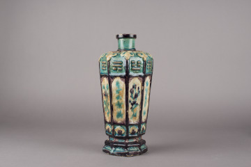 Octagonal Vase with Design of Floral Spays, Inscriptions, and the Eight ...