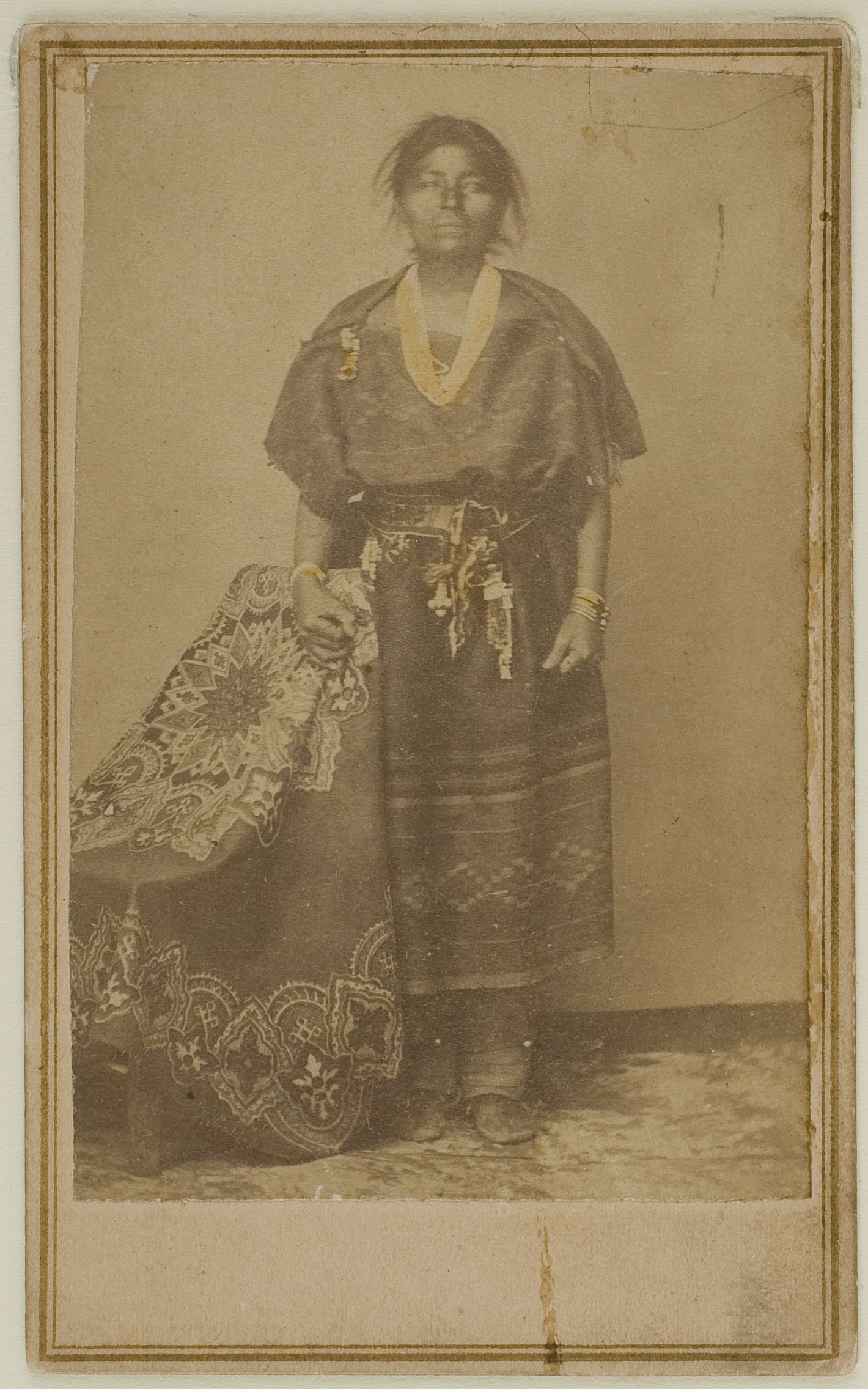 Asdzáá Tl'ógi (Juanita), Wife of Chief Manuelito - Saint Louis Art Museum